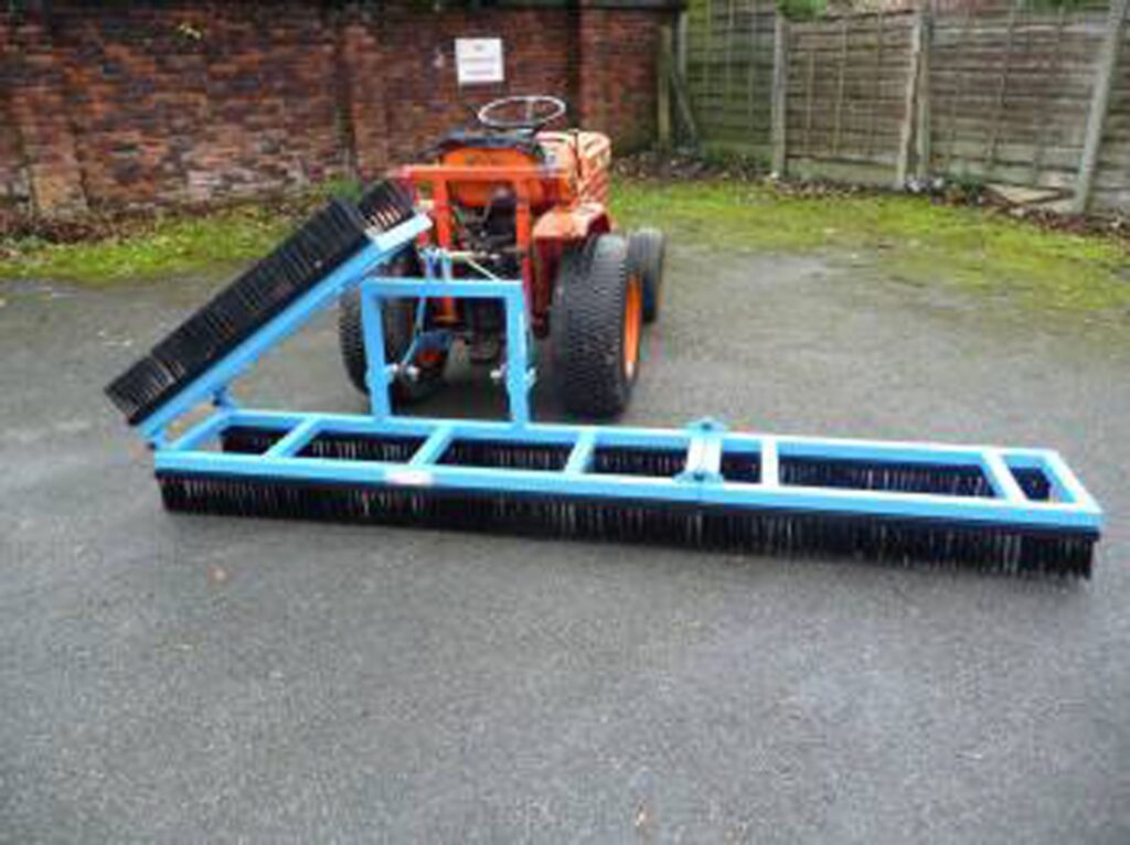 Extending 4 mtr Tractor Brush Frame - Brushes North West