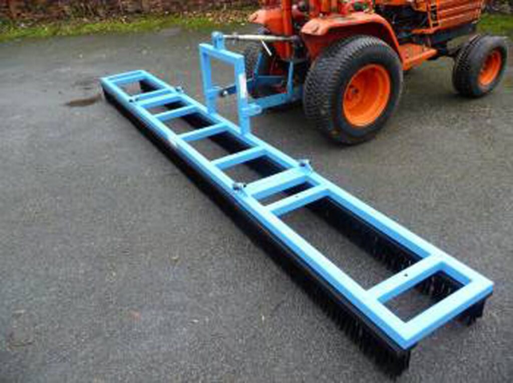 Extending 4 mtr Tractor Brush Frame - Brushes North West